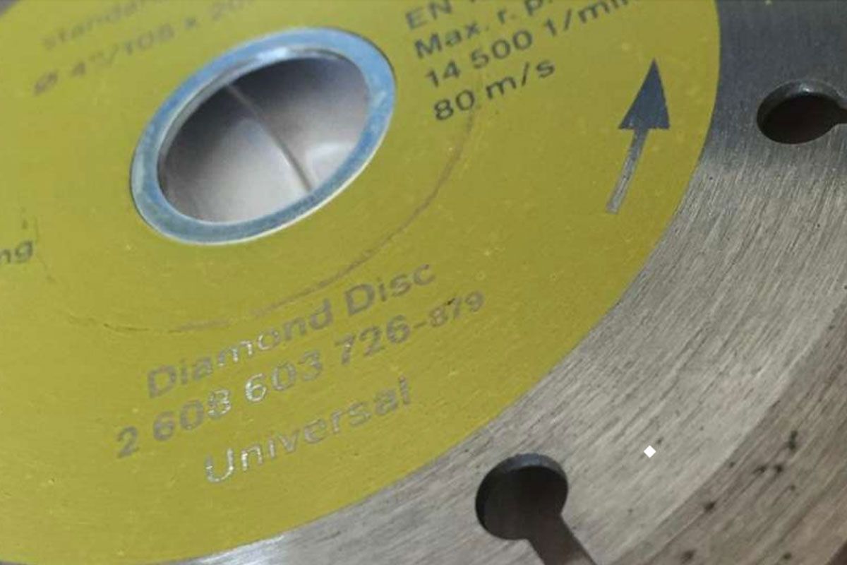 Đĩa cắt kim cương 105mm Bosch 2608603726 - Siêu thị Dụng Cụ Vàng